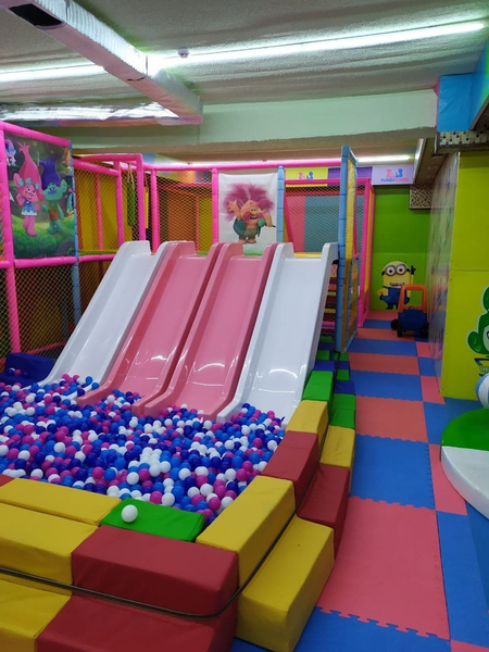 Bolalar o'yingohlari va o'yinchoqlari. Детские игровие игрушки