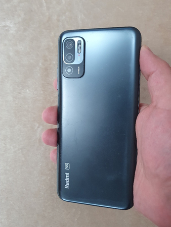 Srochna sotiladi Xiaomi Redmi Note 10 5G  4+2/128Gb Igravoy Orginal