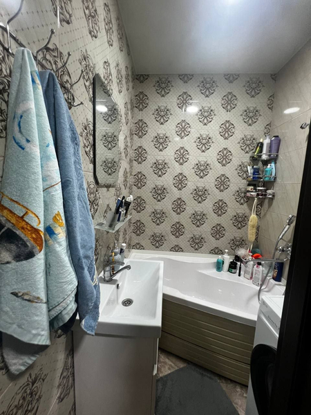 Продаётся квартира Юнусабад 11кв