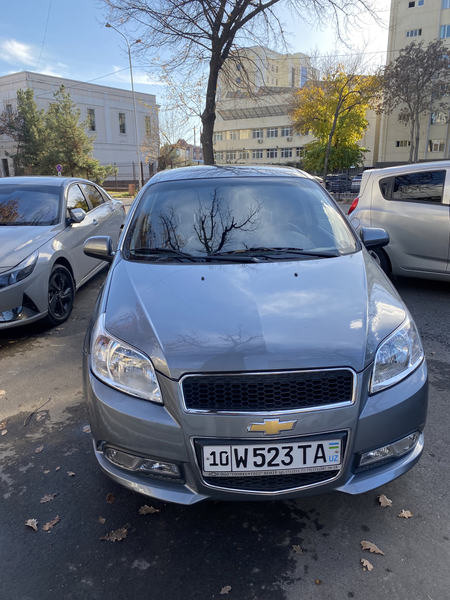 Продается нексия 3 только наличка варианты нет родной краске