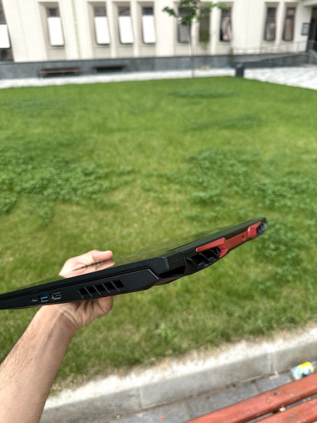 Noutbuk gaming 32gb/1tb/RTX 3070 8gb