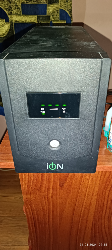 Продам UPS 1200W