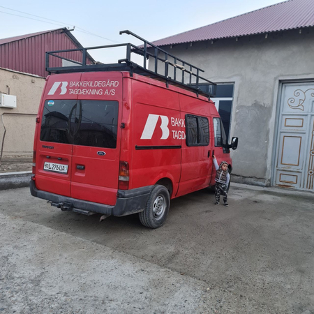 Ford trenzid 2002 tez sotiladi