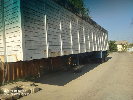 Прицеп сотилади