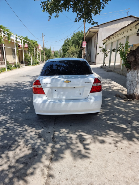 Srochno Nexia 3 Aftamat 2018y Kraska tozza sotiladi