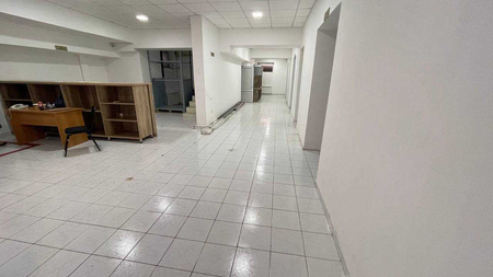 Сдается офисное помещение в Мирабадском р-не за 1500$(12)