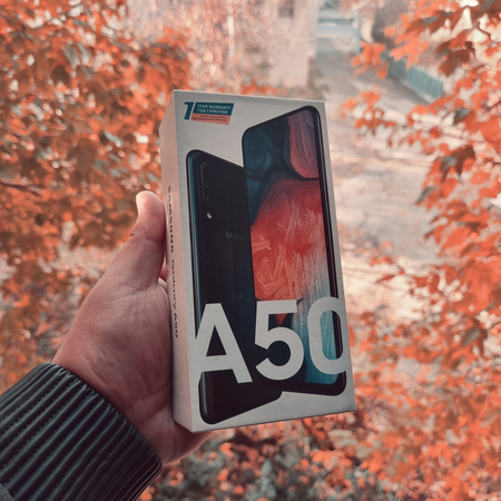 Samsung Galaxy A50 128Gb черный