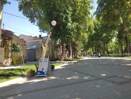 Дом Сдается только первый этаж