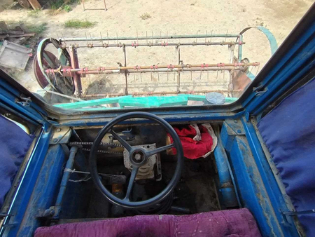 Жатка трактор сотилади. Jatka traktor sotiladi