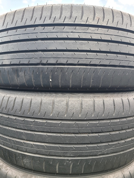 235.55.R19. DUNLOP SPORT..