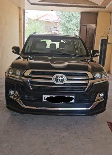 Toyota Land Cruiser 200