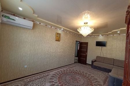 Аренда комнаты  для парней без маклер