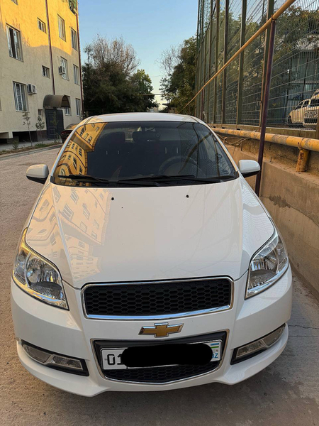Срочно продаётся Нексия 3, механика, 2020 года