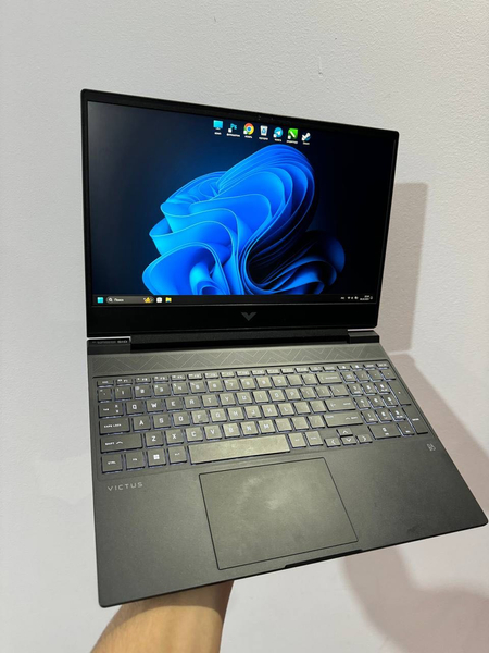 HP Victus 15 (i5-12450H/GTX1650)