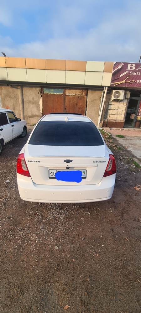 Lacetti 2011 avtomat ideal