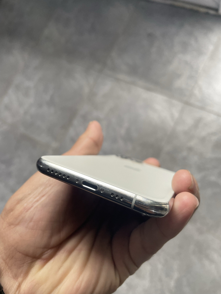 Iphone 11pro 256gb 67% yomks radnoy