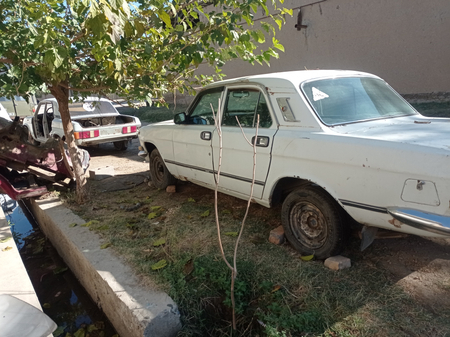 Volga 2401 sotiladi gaz 100 dakumentalni