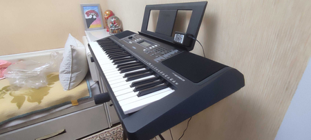 Yamaha PSR - E363