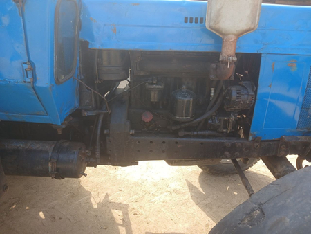 MTZ 80 Traktor ishga tayyor