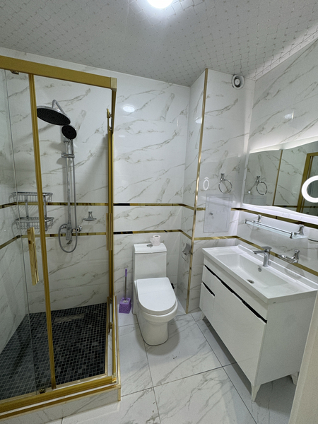 Продаётся трёх комнатный дом, Евро ремонт, 75 кв/метров.