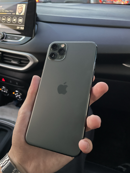 iPhone 11 pro max srochno!