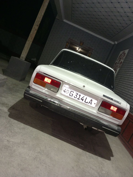 Jiguli 2107 yili 93