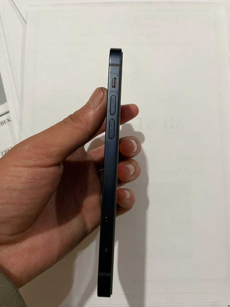 Iphone 12, holati ideal.
