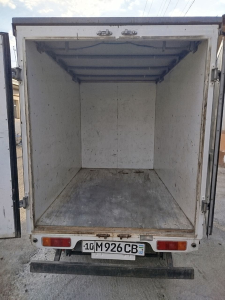 Labo moshina sotiladi holati allo