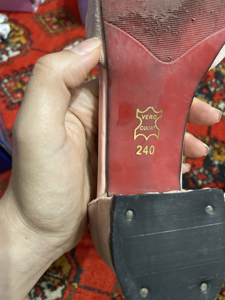 Женская обувь. Аёллар оёк кийими
