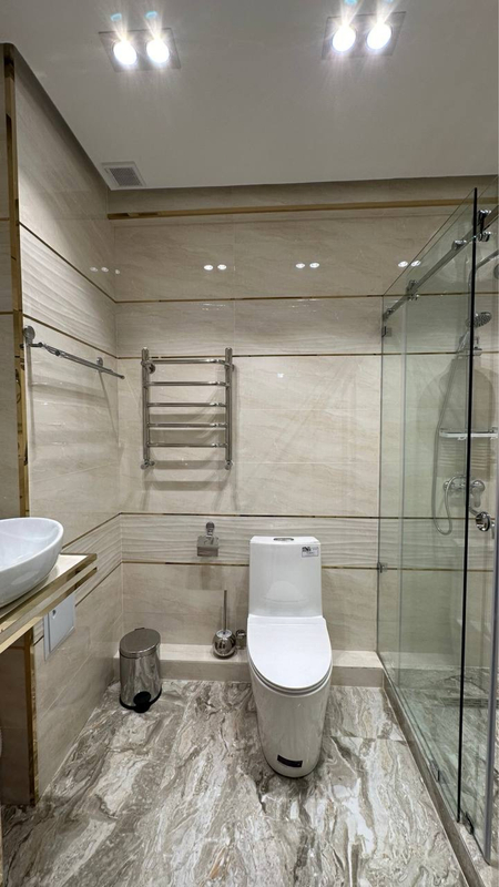 Продается 2 ком. Квартира площадью 55 кв.м. Ор. Гор. Суд