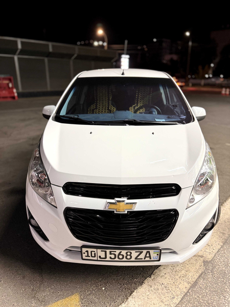 Автомобиль спарк