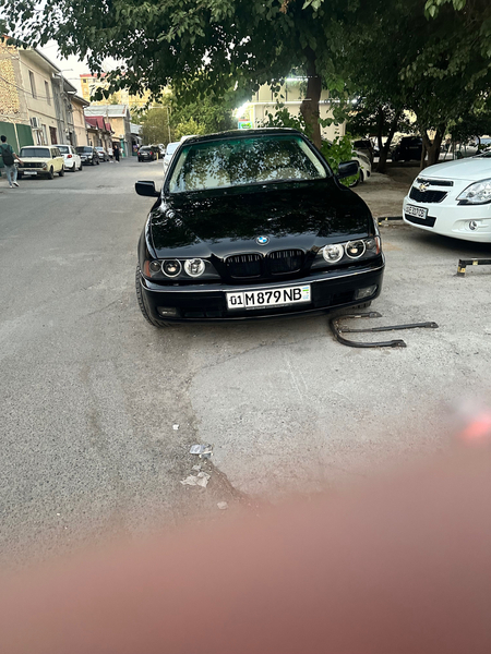 BMW e39, 3 литра, 1999 год. Без вложений