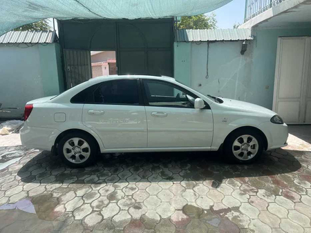 Gentra Lacetti 2.0 AKPP 2015 йил