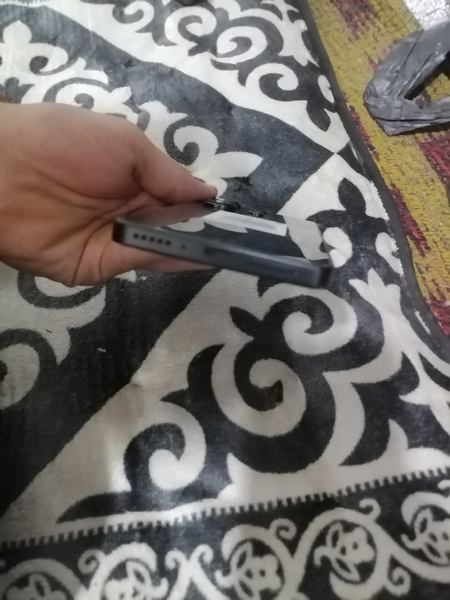 Redmi note 13 sotiladi
