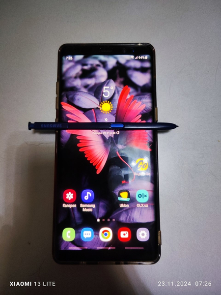Samsung Note 8 6/256gb xolati ideal srochna sotiladi