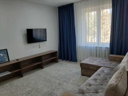 Своя квартира сдается в аренду 1/4/4 ЦУМ