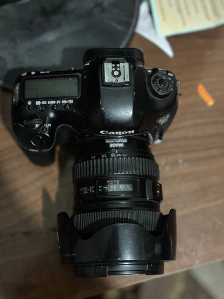 Srochna pul kere sotiladi canon mark 3 24 ga 105 mm