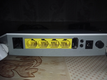 Новый Вай-Фай Wi-Fi роутер TENDA D301 с портом USB ADSL2+ IPTV