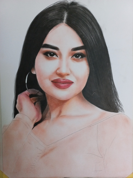 Rassom portret zakaz sovg'aga