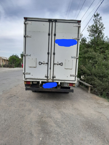 Isuzu.   5tonnalik