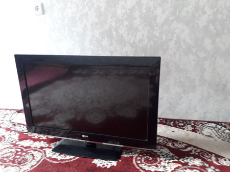 Televizor LG D32