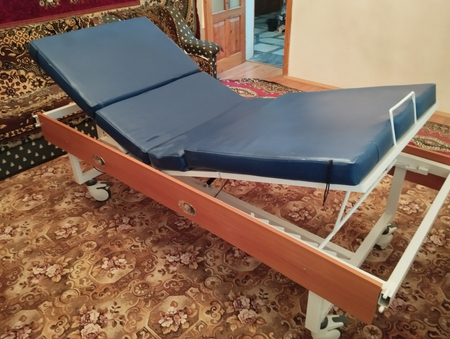 Медицинская кровать многофункциональная в отличном состоянии