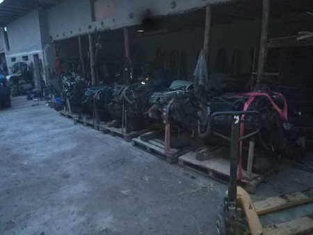 Dvigatel mersedes atego 904,906