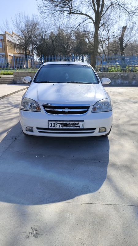 Лачетти 1.8 2011