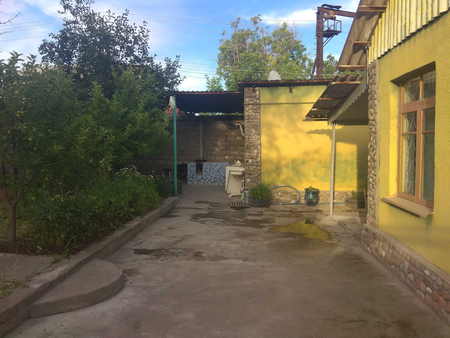 продается дача не доезжая Паркента