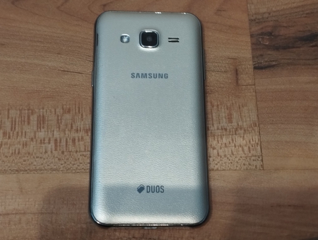 Samsung Galaxy J2