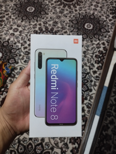 Redmi not 8 pachti yengi karobka