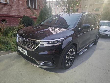 Продаётся KIA CARNIVAL отличное состояние