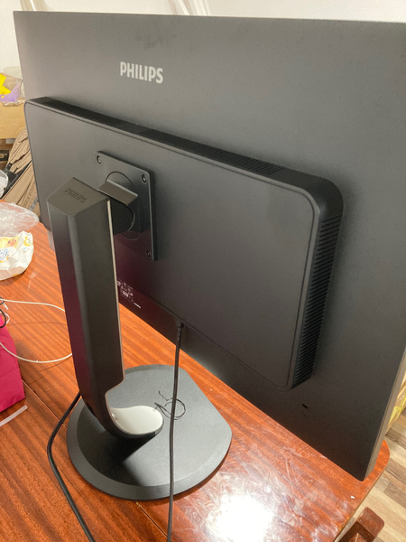 Монитор Philips 32\\\