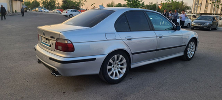 Продаётся срочно BMW E39 М52В20